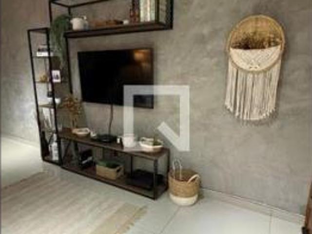 Casa à Venda Vila Carmosina, 2 Quartos, 90 m² São Paulo
