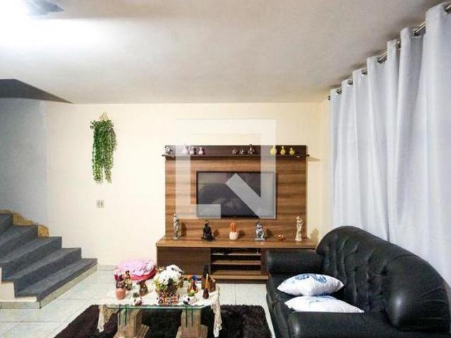 Casa à Venda Vila Carrão, 3 Quartos, 150 m² São Paulo