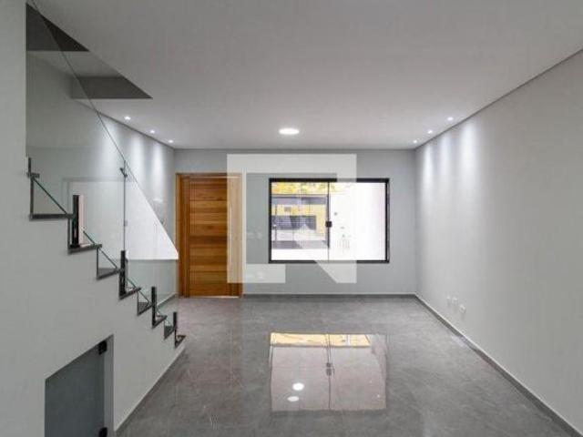 Casa à Venda Vila Carrão, 3 Quartos, 150 m² São Paulo