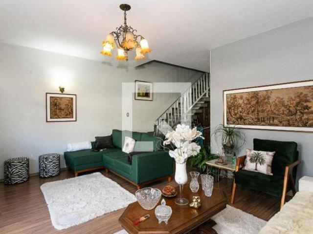 Casa à Venda Vila Carrão, 3 Quartos, 156 m2