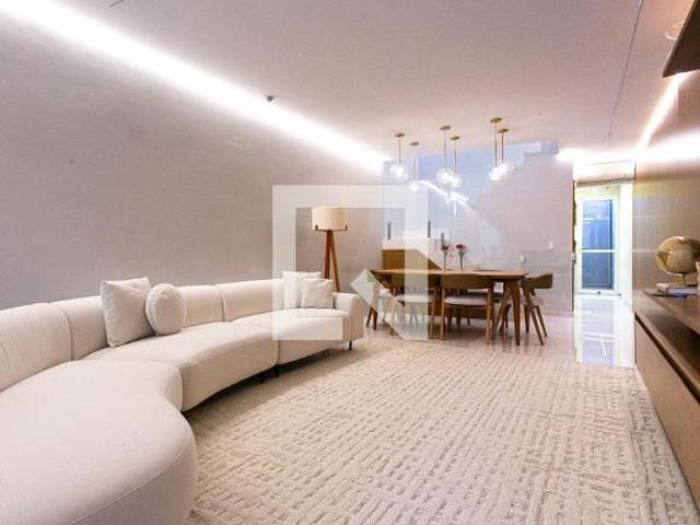 Casa à Venda Vila Carrão, 3 Quartos, 180 m2