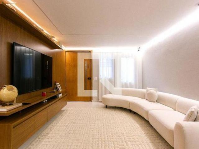 Casa à Venda Vila Carrão, 3 Quartos, 180 m2