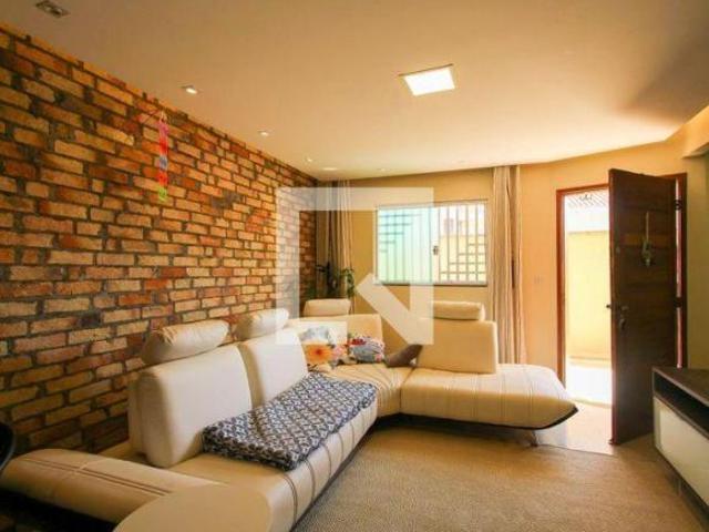 Casa à Venda Vila Carrão, 3 Quartos, 190 m2
