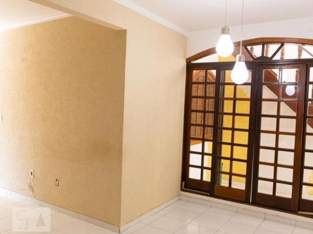 Casa à Venda Vila Carrão, 3 Quartos, 120 m2