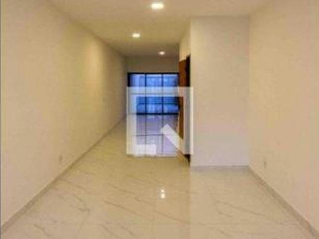 Casa à Venda Vila Carrão, 3 Quartos, 120 m² São Paulo