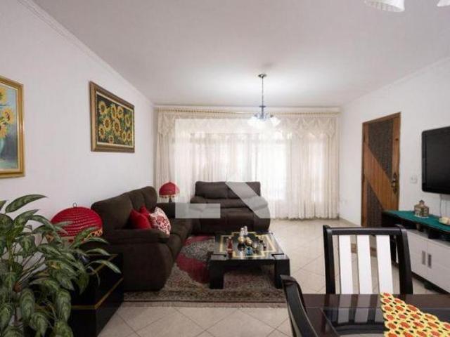 Casa à Venda Vila Carrão, 3 Quartos, 240 m2