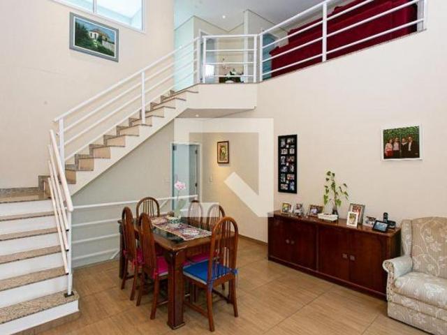Casa à Venda Vila Carrão, 3 Quartos, 260 m2