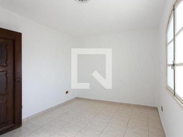 Casa à Venda Vila Carrão, 3 Quartos, 200 m2