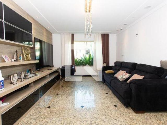Casa à Venda Vila Carrão, 3 Quartos, 350 m2