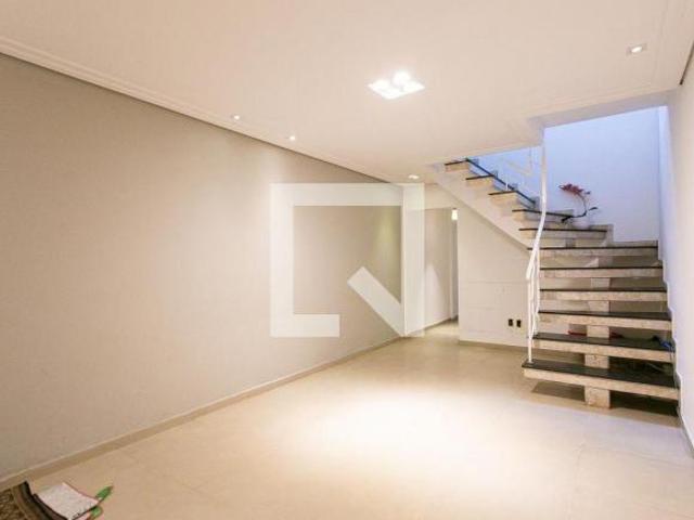 Casa à Venda Vila Carrão, 3 Quartos, 450 m2