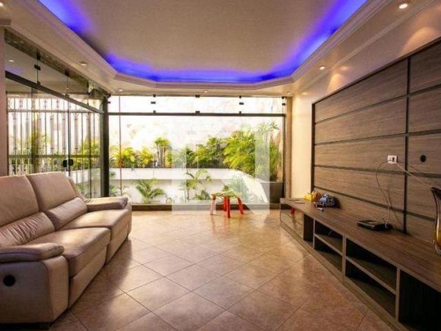 Casa à Venda Vila Carrão, 3 Quartos, 400 m² São Paulo