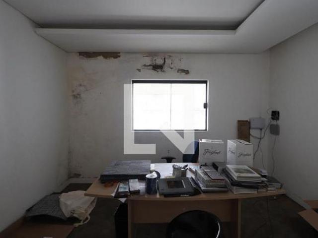 Casa à Venda Vila Carrão, 1 Quarto, 240 m2