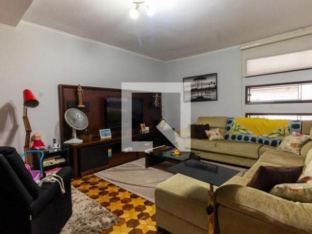 Casa à Venda Vila Carrão, 2 Quartos, 170 m2