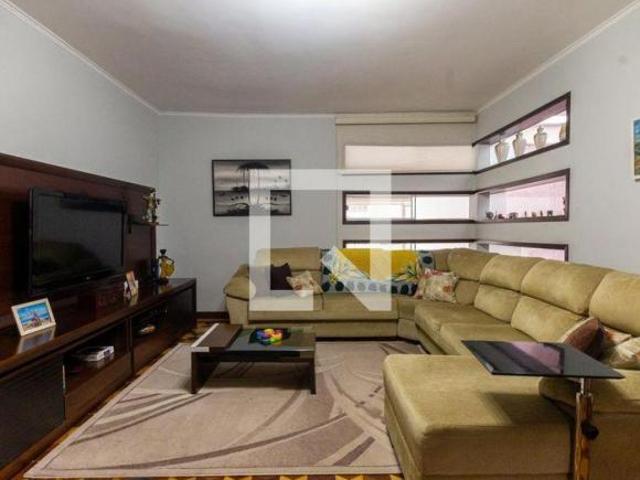 Casa à Venda Vila Carrão, 2 Quartos, 170 m² São Paulo