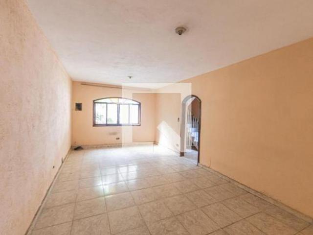 Casa à Venda Vila Carrão, 2 Quartos, 400 m2