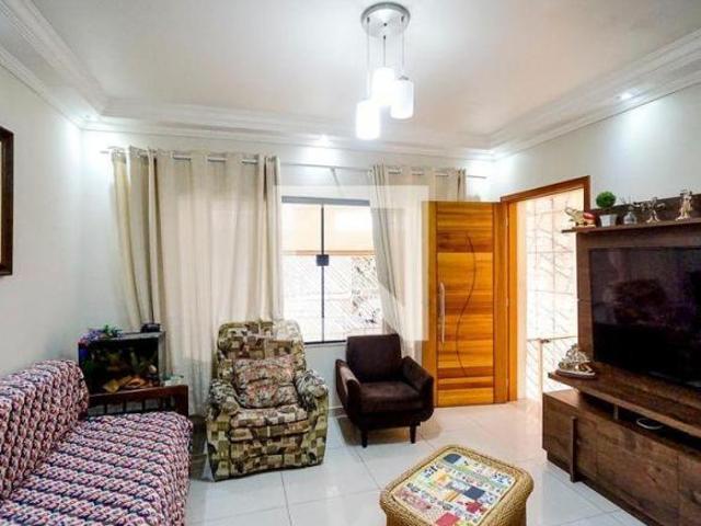 Casa à Venda Vila Carrão, 4 Quartos, 163 m2