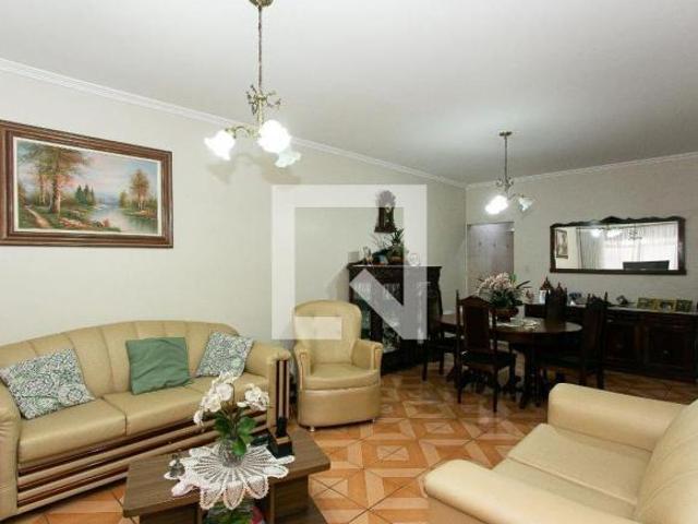 Casa à Venda Vila Carrão, 4 Quartos, 190 m2