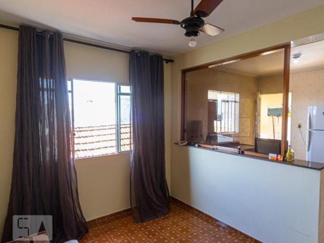 Casa à Venda Vila Carrão, 4 Quartos, 120 m2