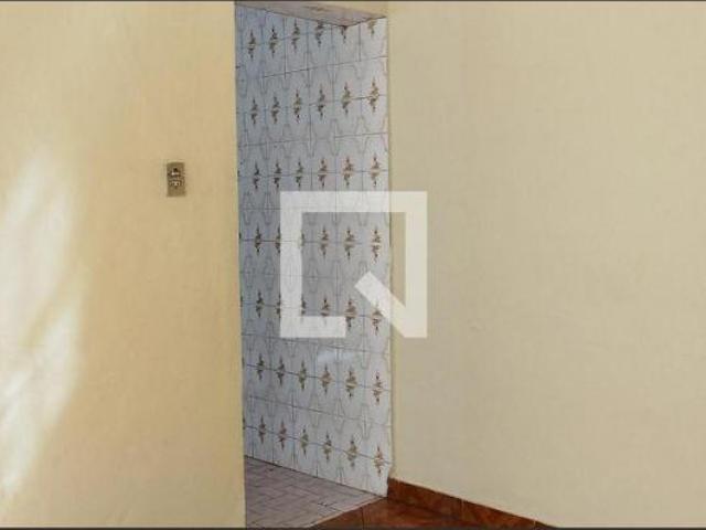 Casa à Venda Vila Carrão, 4 Quartos, 240 m² São Paulo