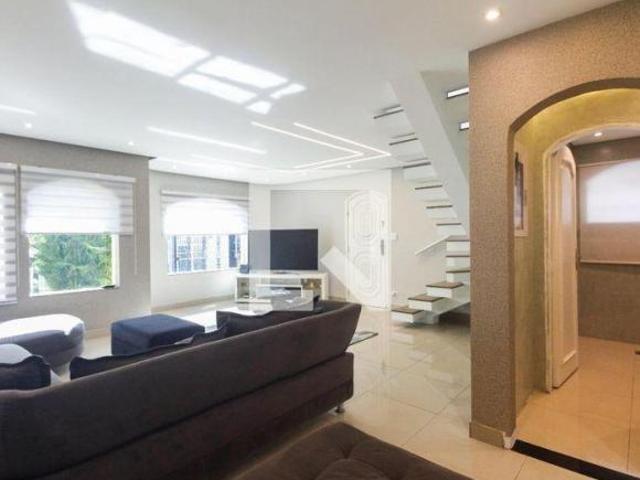 Casa à Venda Vila Carrão, 4 Quartos, 225 m2