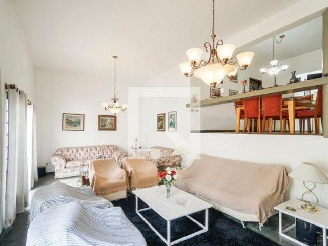 Casa à Venda Vila Carrão, 4 Quartos, 350 m2