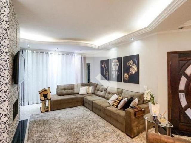 Casa à Venda Vila Carrão, 4 Quartos, 357 m² São Paulo