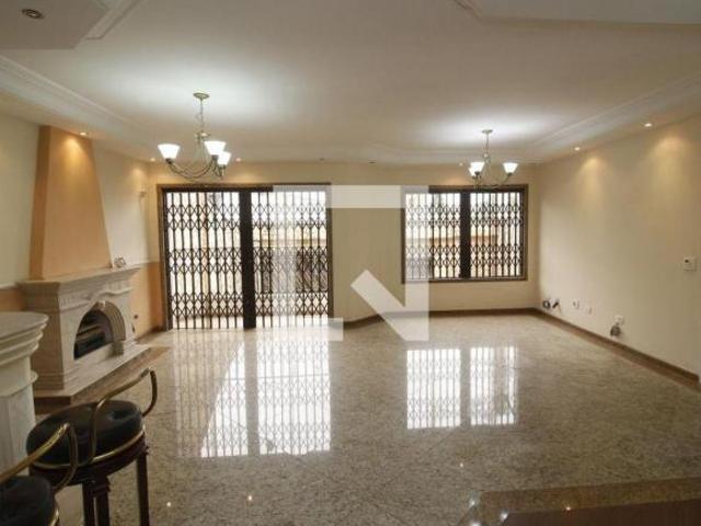 Casa à Venda Vila Carrão, 4 Quartos, 370 m2