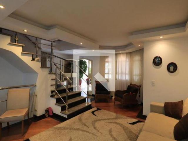 Casa à Venda Vila Carrão, 4 Quartos, 450 m2