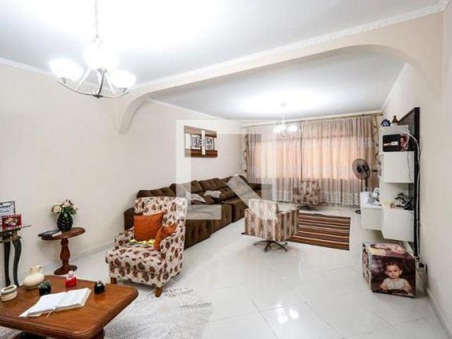 Casa à Venda Vila Carrão, 4 Quartos, 407 m² São Paulo