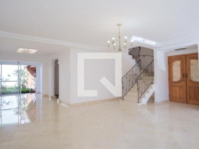 Casa à Venda Vila Carrão, 5 Quartos, 290 m2