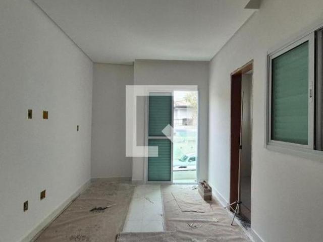 Casa à Venda Vila Cecília Maria, 2 Quartos, 72 m2