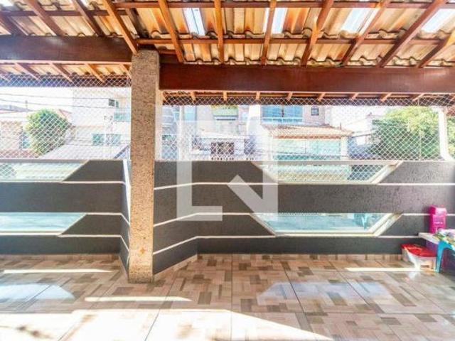 Casa à Venda Vila Cecília Maria, 3 Quartos, 268 m2