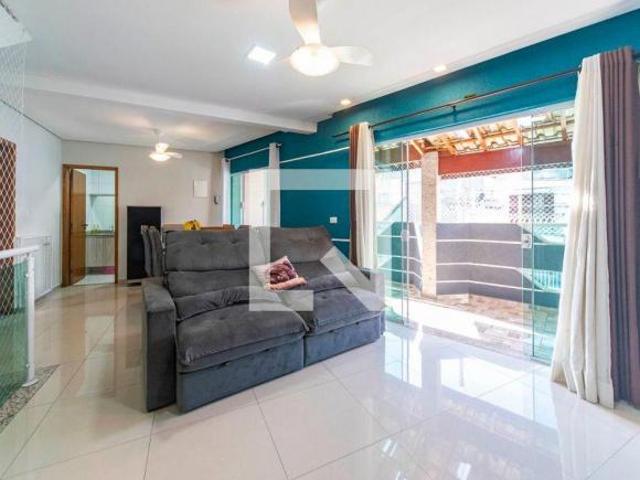Casa à Venda Vila Cecília Maria, 3 Quartos, 268 m2