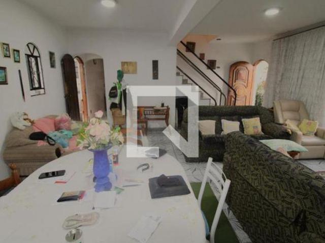 Casa à Venda Vila Constança, 3 Quartos, 150 m² São Paulo