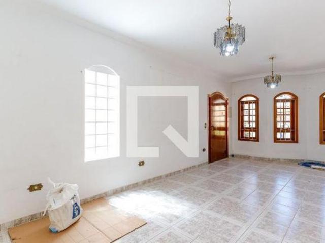 Casa à Venda Vila Constança, 3 Quartos, 180 m2