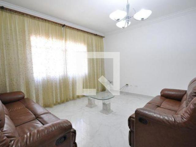 Casa à Venda Vila Constança, 3 Quartos, 250 m² São Paulo