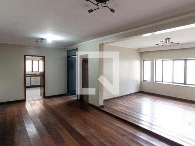 Casa à Venda Vila Constança, 3 Quartos, 299 m² São Paulo