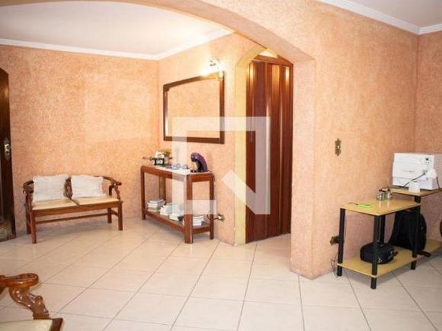 Casa à Venda Vila Constança, 3 Quartos, 216 m2