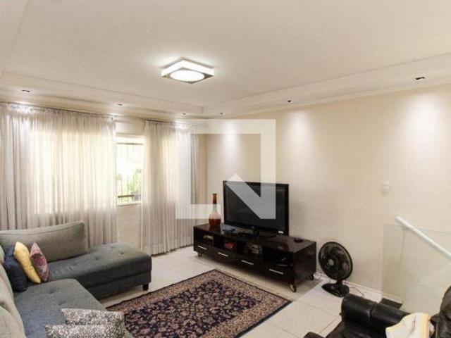 Casa à Venda Vila Constança, 3 Quartos, 235 m² São Paulo