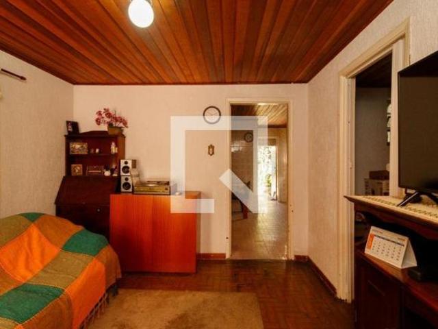 Casa à Venda Vila Constança, 2 Quartos, 140 m2