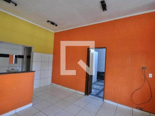 Casa à Venda Vila Constança, 2 Quartos, 110 m² São Paulo