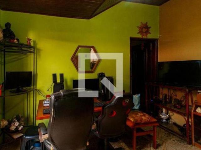 Casa à Venda Vila Constança, 2 Quartos, 120 m² São Paulo