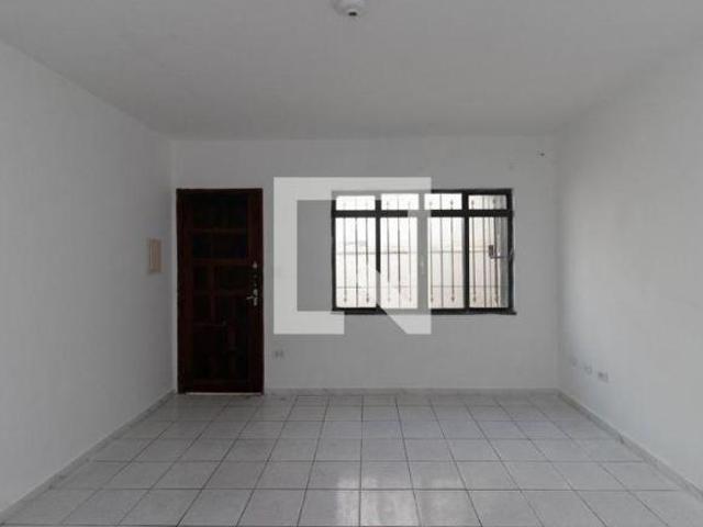 Casa à Venda Vila Constança, 2 Quartos, 131 m² São Paulo