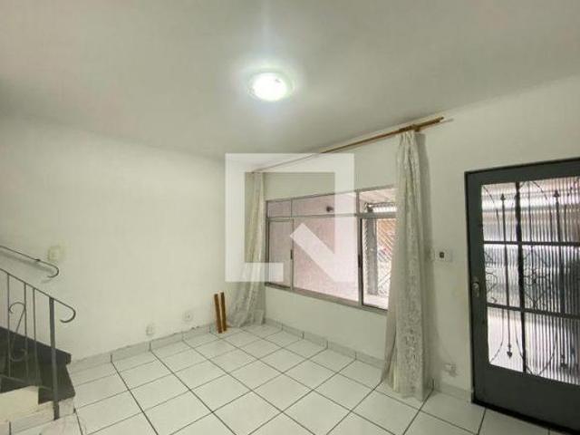 Casa à Venda Vila Constança, 2 Quartos, 200 m2
