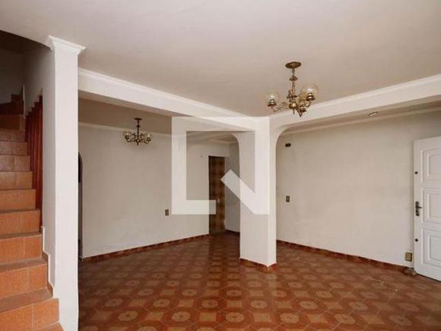 Casa à Venda Vila Constança, 4 Quartos, 148 m² São Paulo
