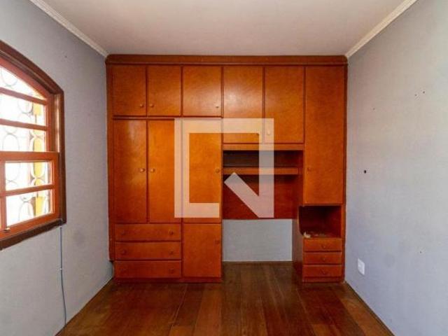 Casa à Venda Vila Constança, 4 Quartos, 160 m2