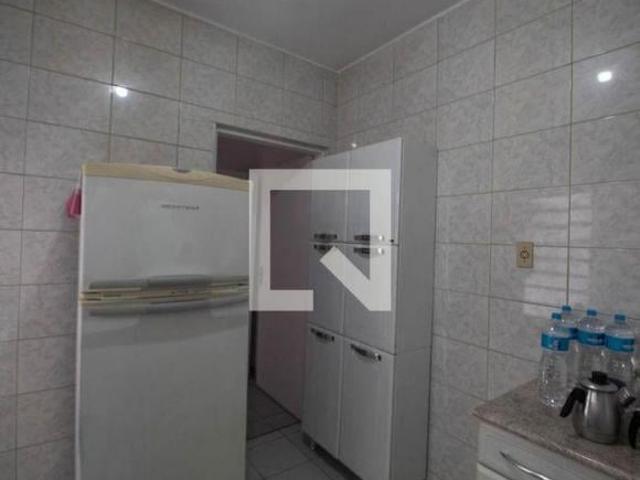 Casa à Venda Vila Constança, 4 Quartos, 180 m2