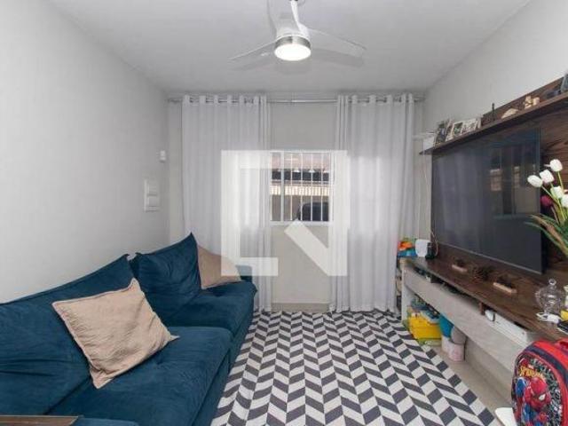 Casa à Venda Vila Constança, 4 Quartos, 130 m² São Paulo