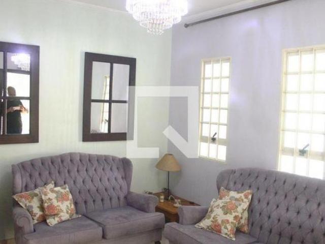 Casa à Venda Vila Constança, 4 Quartos, 280 m² São Paulo