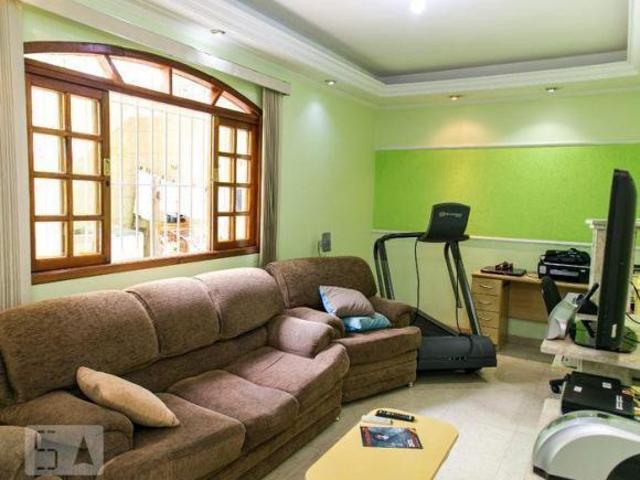 Casa à Venda Vila Constança, 4 Quartos, 200 m² São Paulo